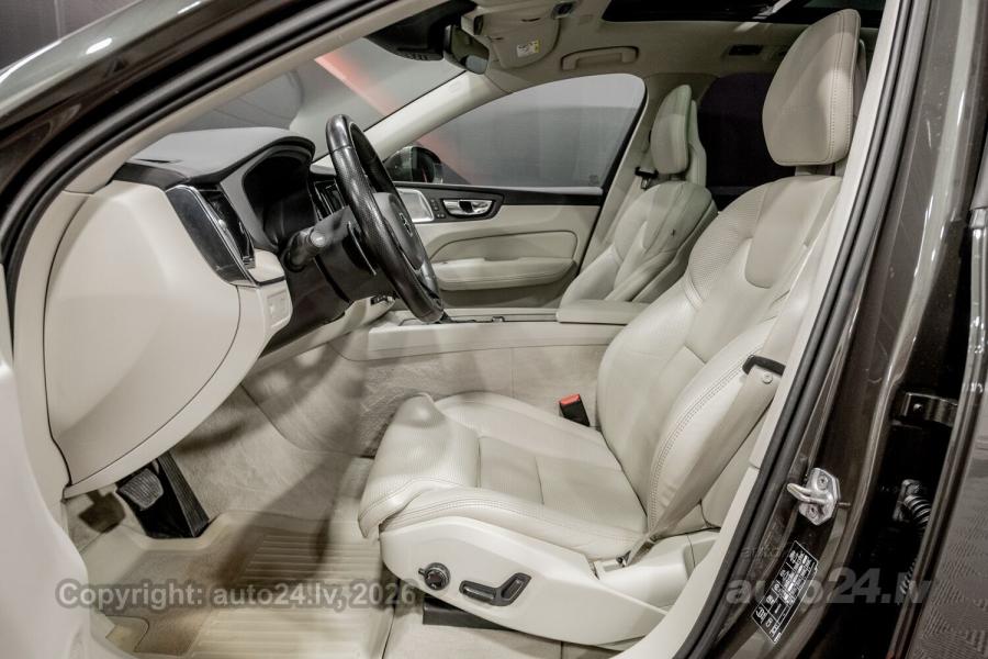 Pelēks Volvo XC60 2017 Pērnava, ar dzinēja tilpumu 2.00 L un nobraukumu 260 tūkst. km par 19990 €, foto 13 vietnē AUTOMOTO.COM.LV