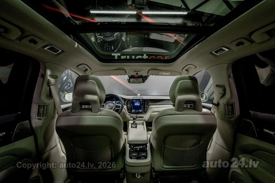 Pelēks Volvo XC60 2017 Pērnava, ar dzinēja tilpumu 2.00 L un nobraukumu 260 tūkst. km par 19990 €, foto 21 vietnē AUTOMOTO.COM.LV