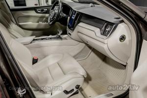 Pelēks Volvo XC60 2017 Pērnava, ar dzinēja tilpumu 2.00 L un nobraukumu 260 tūkst. km par 19990 €, foto 25 vietnē AUTOMOTO.COM.LV