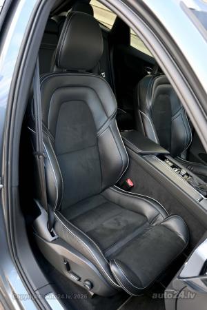 Pelēks Volvo XC60 2017 Tallina, ar dzinēja tilpumu 2.00 L un nobraukumu 130 tūkst. km par 28880 €, foto 10 vietnē AUTOMOTO.COM.LV