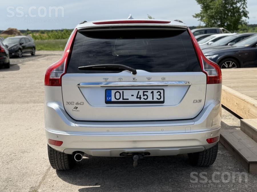 Pelēks Volvo XC60 2017 Rīga, ar dzinēja tilpumu 2.00 L un nobraukumu 168 tūkst. km par 14500 €, foto 19 vietnē AUTOMOTO.COM.LV