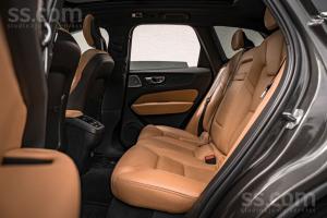 Pelēks Volvo XC60 2017 Rīga, ar dzinēja tilpumu 2.00 L un nobraukumu 274 tūkst. km par 18995 €, foto 13 vietnē AUTOMOTO.COM.LV