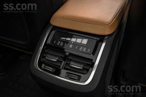 Pelēks Volvo XC60 2017 Rīga, ar dzinēja tilpumu 2.00 L un nobraukumu 274 tūkst. km par 18995 €, foto 15 vietnē AUTOMOTO.COM.LV