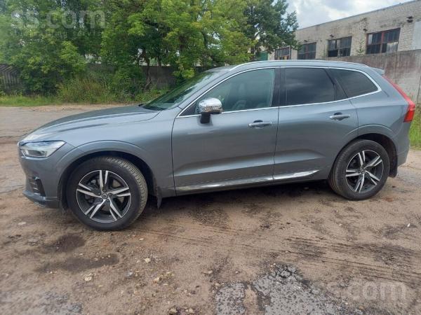 Grey Volvo XC60 2017 in Daugavpils, with an engine capacity of 2.00 L and mileage of 233 thousand km for 19300 €, photo 2 on AUTOMOTO.COM.LV