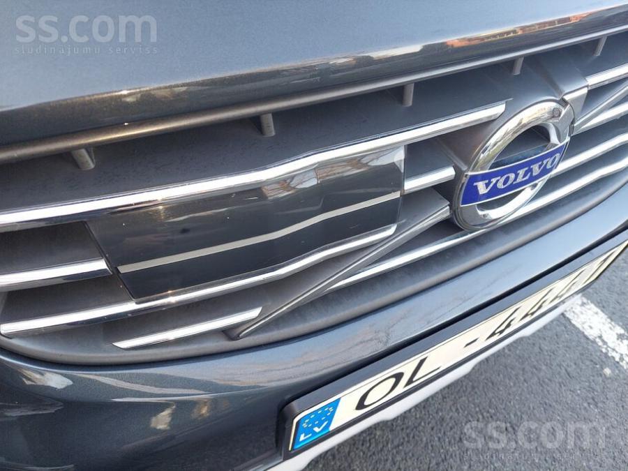 Pelēks Volvo XC60 2017 Rīga, ar dzinēja tilpumu 2.00 L un nobraukumu 256 tūkst. km par 13890 €, foto 15 vietnē AUTOMOTO.COM.LV