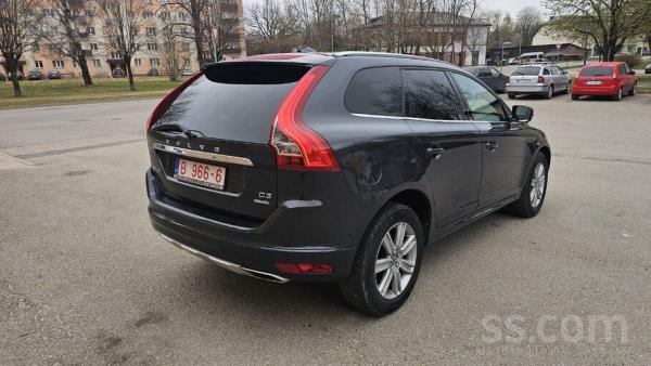 Pelēks Volvo XC60 2017 Limbaži, ar dzinēja tilpumu 2.00 L un nobraukumu 210 tūkst. km par 13750 €, foto 5 vietnē AUTOMOTO.COM.LV