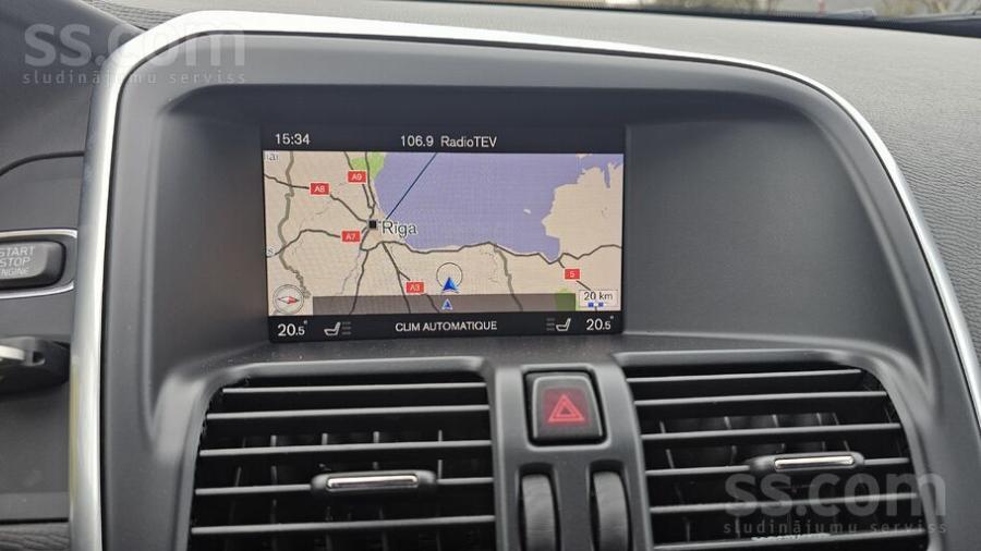 Pelēks Volvo XC60 2017 Limbaži, ar dzinēja tilpumu 2.00 L un nobraukumu 210 tūkst. km par 13750 €, foto 21 vietnē AUTOMOTO.COM.LV