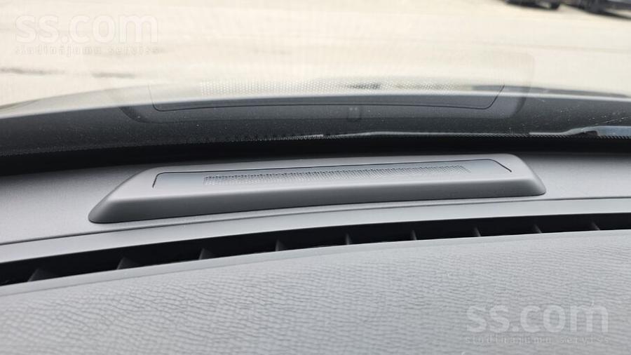 Pelēks Volvo XC60 2017 Limbaži, ar dzinēja tilpumu 2.00 L un nobraukumu 210 tūkst. km par 13750 €, foto 24 vietnē AUTOMOTO.COM.LV