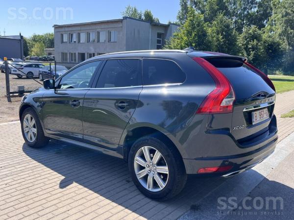 Grey Volvo XC60 2017 in Limbazi, with an engine capacity of 2.00 L and mileage of 210 thousand km for 13450 €, photo 6 on AUTOMOTO.COM.LV