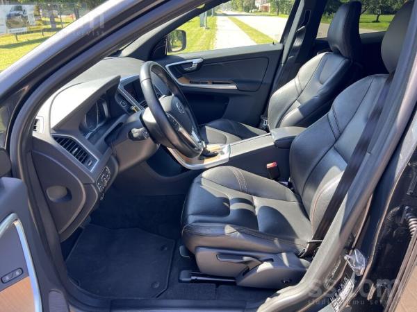 Grey Volvo XC60 2017 in Limbazi, with an engine capacity of 2.00 L and mileage of 210 thousand km for 13450 €, photo 9 on AUTOMOTO.COM.LV