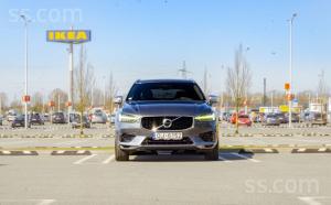 Pelēks Volvo XC60 2017 Rīga, ar dzinēja tilpumu 2.00 L un nobraukumu 233 tūkst. km par 21490 €, foto 3 vietnē AUTOMOTO.COM.LV