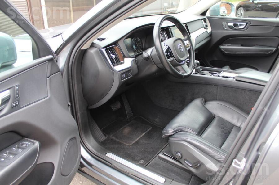 Pelēks Volvo XC60 2017 Liepāja, ar dzinēja tilpumu 2.00 L un nobraukumu 296 tūkst. km par 17500 €, foto 8 vietnē AUTOMOTO.COM.LV