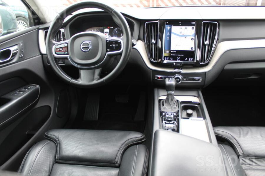 Pelēks Volvo XC60 2017 Liepāja, ar dzinēja tilpumu 2.00 L un nobraukumu 296 tūkst. km par 17500 €, foto 12 vietnē AUTOMOTO.COM.LV