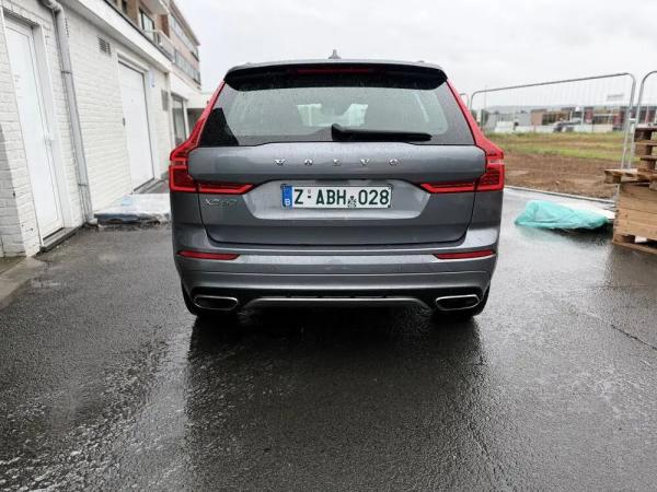 Pelēks Volvo XC60 2017 Rīga, ar dzinēja tilpumu 2.00 L un nobraukumu 250 tūkst. km par 19500 €, foto 5 vietnē AUTOMOTO.COM.LV