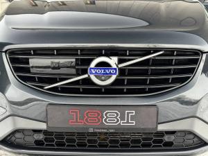 Pelēks Volvo XC60 2017 Rīga, ar dzinēja tilpumu 2.40 L un nobraukumu 179 tūkst. km par 17300 €, foto 9 vietnē AUTOMOTO.COM.LV