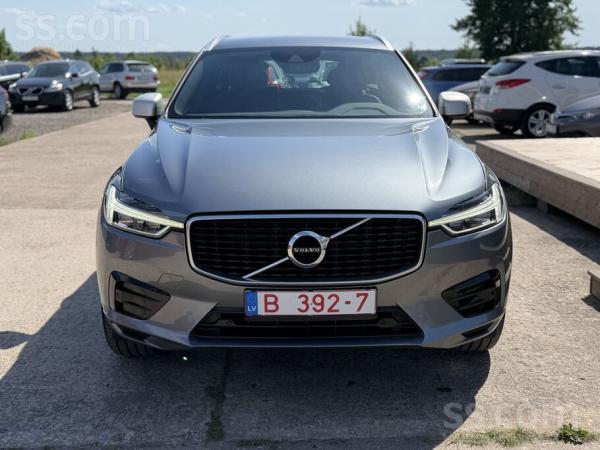 Grey Volvo XC60 2017 in Riga, with an engine capacity of 2.00 L and mileage of 260 thousand km for 18990 €, photo 2 on AUTOMOTO.COM.LV