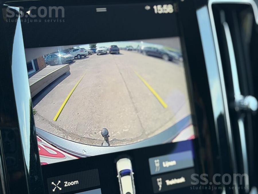 Pelēks Volvo XC60 2017 Rīga, ar dzinēja tilpumu 2.00 L un nobraukumu 260 tūkst. km par 18890 €, foto 9 vietnē AUTOMOTO.COM.LV