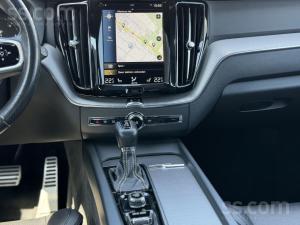 Pelēks Volvo XC60 2017 Rīga, ar dzinēja tilpumu 2.00 L un nobraukumu 260 tūkst. km par 18890 €, foto 12 vietnē AUTOMOTO.COM.LV