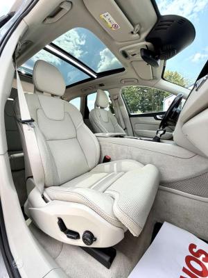 Pelēks Volvo XC60 2017 Tauragė, ar dzinēja tilpumu 2.00 L un nobraukumu 159 tūkst. km par 19900 €, foto 35 vietnē AUTOMOTO.COM.LV