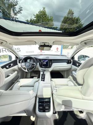 Pelēks Volvo XC60 2017 Tauragė, ar dzinēja tilpumu 2.00 L un nobraukumu 159 tūkst. km par 19900 €, foto 46 vietnē AUTOMOTO.COM.LV