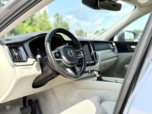 Pelēks Volvo XC60 2017 Tauragė, ar dzinēja tilpumu 2.00 L un nobraukumu 159 tūkst. km par 19900 €, foto 47 vietnē AUTOMOTO.COM.LV