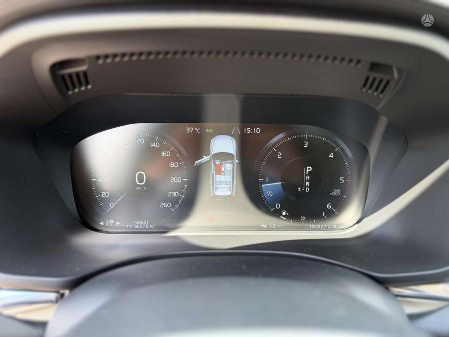 Pelēks Volvo XC60 2017 Tauragė, ar dzinēja tilpumu 2.00 L un nobraukumu 159 tūkst. km par 19900 €, foto 49 vietnē AUTOMOTO.COM.LV