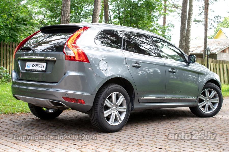 Grey Volvo XC60 2017 in Tallinn, with an engine capacity of 2.40 L and mileage of 185 thousand km for 19900 €, photo 3 on AUTOMOTO.COM.LV