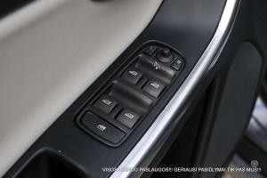 Pelēks Volvo XC60 2017 Kretinga, ar dzinēja tilpumu 1.97 L un nobraukumu 198 tūkst. km par 13999 €, foto 23 vietnē AUTOMOTO.COM.LV