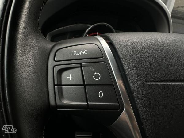 Pelēks Volvo XC60 2017 Avižieniai, ar dzinēja tilpumu 2.40 L un nobraukumu 188 tūkst. km par 17550 €, foto 9 vietnē AUTOMOTO.COM.LV