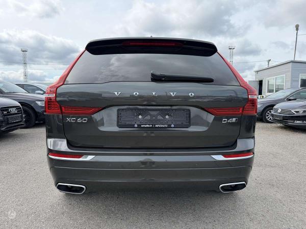 Grey Volvo XC60 2017 in Kaunas, with an engine capacity of 1.97 L and mileage of 190 thousand km for 21600 €, photo 9 on AUTOMOTO.COM.LV