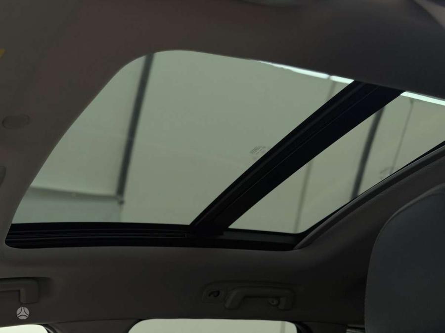 Grey Volvo XC60 2017 in Vilnius, with an engine capacity of 1.97 L and mileage of 185 thousand km for 14999 €, photo 25 on AUTOMOTO.COM.LV