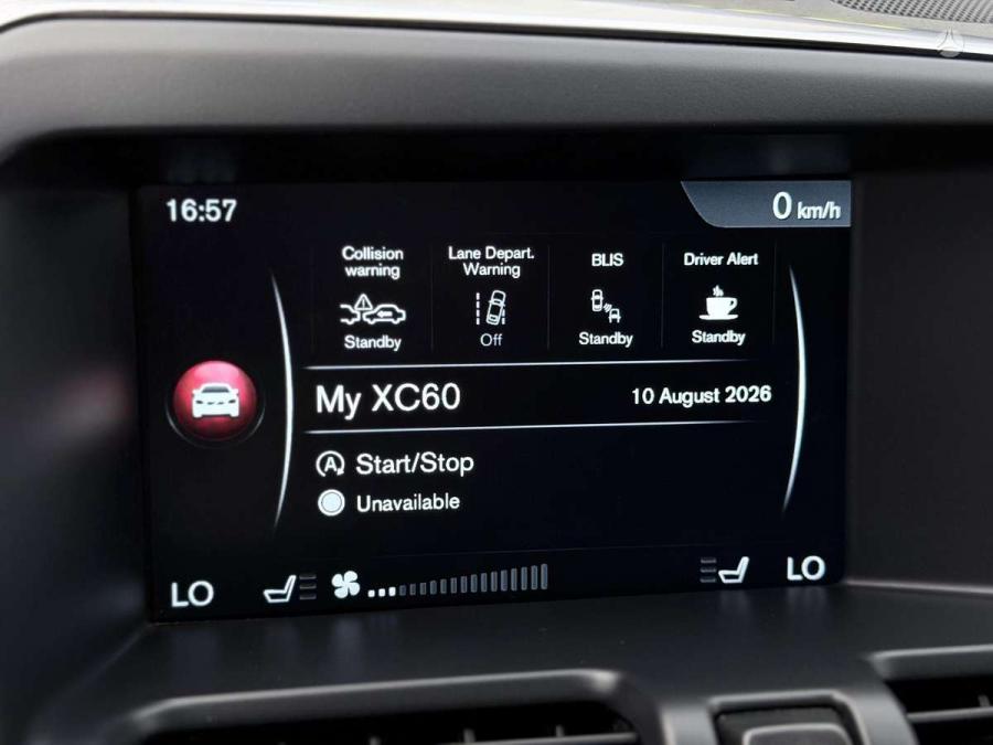 Grey Volvo XC60 2017 in Vilnius, with an engine capacity of 1.97 L and mileage of 185 thousand km for 14999 €, photo 29 on AUTOMOTO.COM.LV