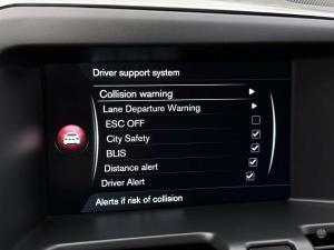 Grey Volvo XC60 2017 in Vilnius, with an engine capacity of 1.97 L and mileage of 185 thousand km for 14999 €, photo 30 on AUTOMOTO.COM.LV
