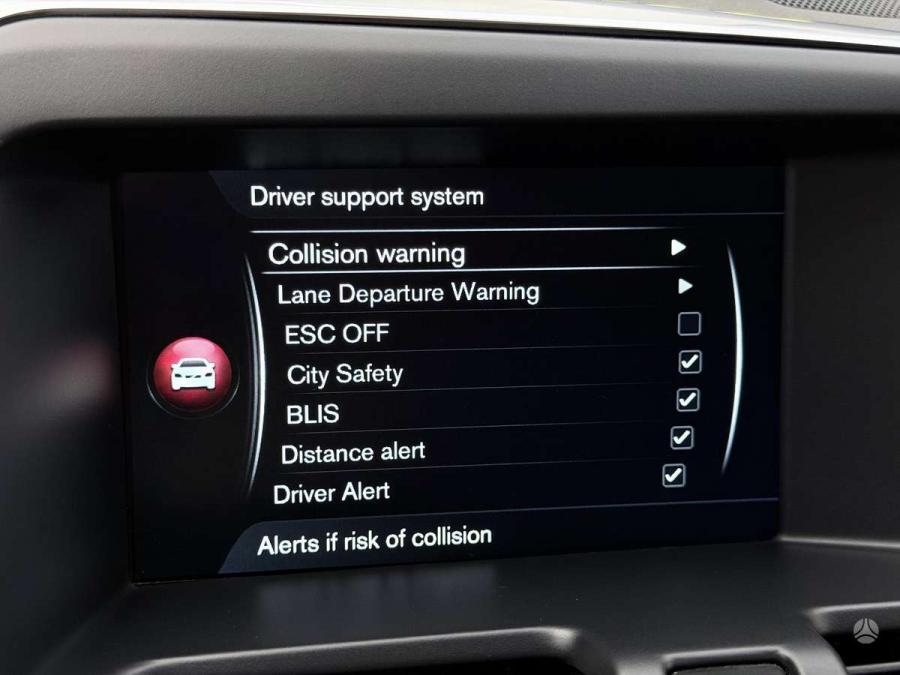 Grey Volvo XC60 2017 in Vilnius, with an engine capacity of 1.97 L and mileage of 185 thousand km for 14999 €, photo 30 on AUTOMOTO.COM.LV