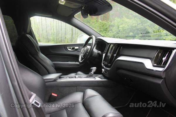 Pelēks Volvo XC60 2017 Tallina, ar dzinēja tilpumu 2.00 L un nobraukumu 171 tūkst. km par 22500 €, foto 8 vietnē AUTOMOTO.COM.LV