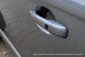 Grey Volvo XC60 2017 in Kretinga, with an engine capacity of 1.97 L and mileage of 198 thousand km for 13999 €, photo 18 on AUTOMOTO.COM.LV
