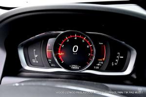 Grey Volvo XC60 2017 in Kretinga, with an engine capacity of 1.97 L and mileage of 198 thousand km for 13999 €, photo 37 on AUTOMOTO.COM.LV
