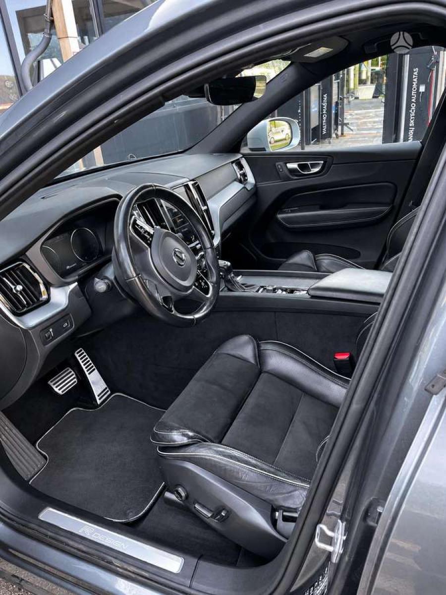 Серый Вольво ХС60 2017 в Вильнюс, объемом двигателя 1.97 л и пробегом 206 тыс. км за 19350 €, фото 12 на AUTOMOTO.COM.LV