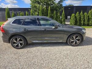 Grey Volvo XC60 2017 in Kaunas, with an engine capacity of 1.97 L and mileage of 183 thousand km for 23900 €, photo  on AUTOMOTO.COM.LV
