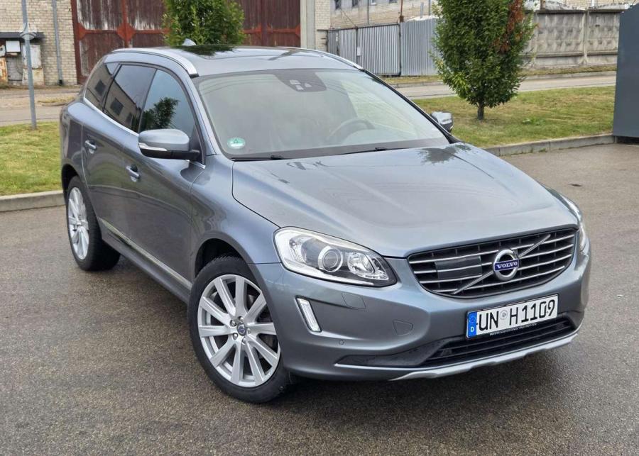 Pelēks Volvo XC60 2017 Kauņa, ar dzinēja tilpumu 2.40 L un nobraukumu 160 tūkst. km par 17600 €, foto 6 vietnē AUTOMOTO.COM.LV