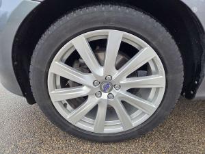 Pelēks Volvo XC60 2017 Kauņa, ar dzinēja tilpumu 2.40 L un nobraukumu 160 tūkst. km par 17600 €, foto 39 vietnē AUTOMOTO.COM.LV