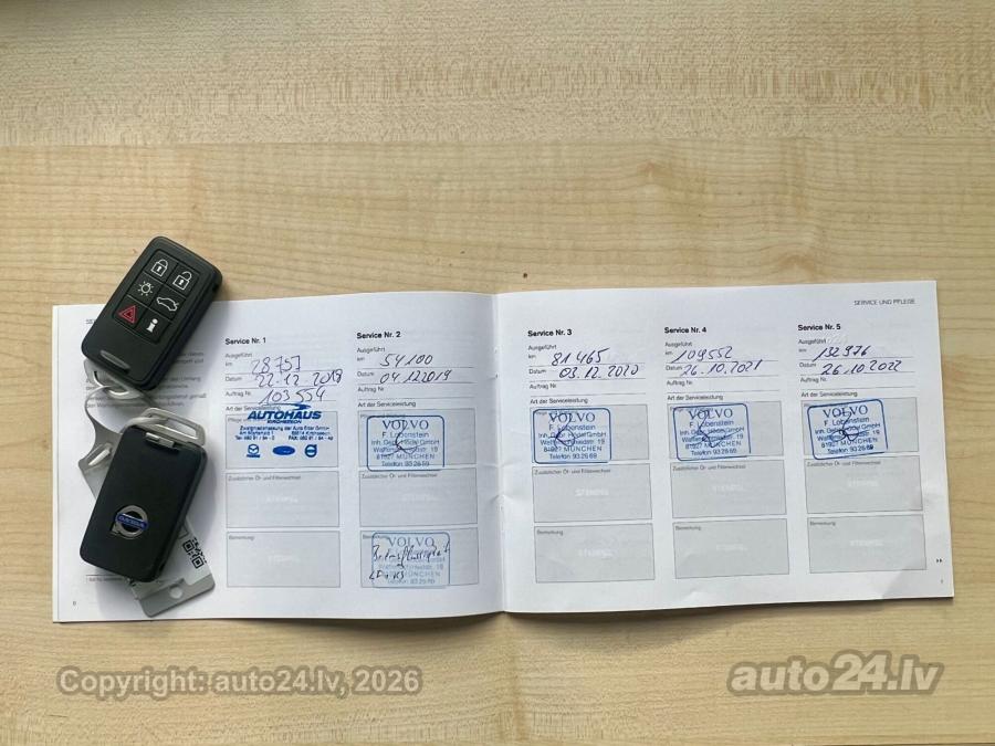 Grey Volvo XC60 2017 in Tallinn, with an engine capacity of 2.40 L and mileage of 0 thousand km for 16999 €, photo 27 on AUTOMOTO.COM.LV