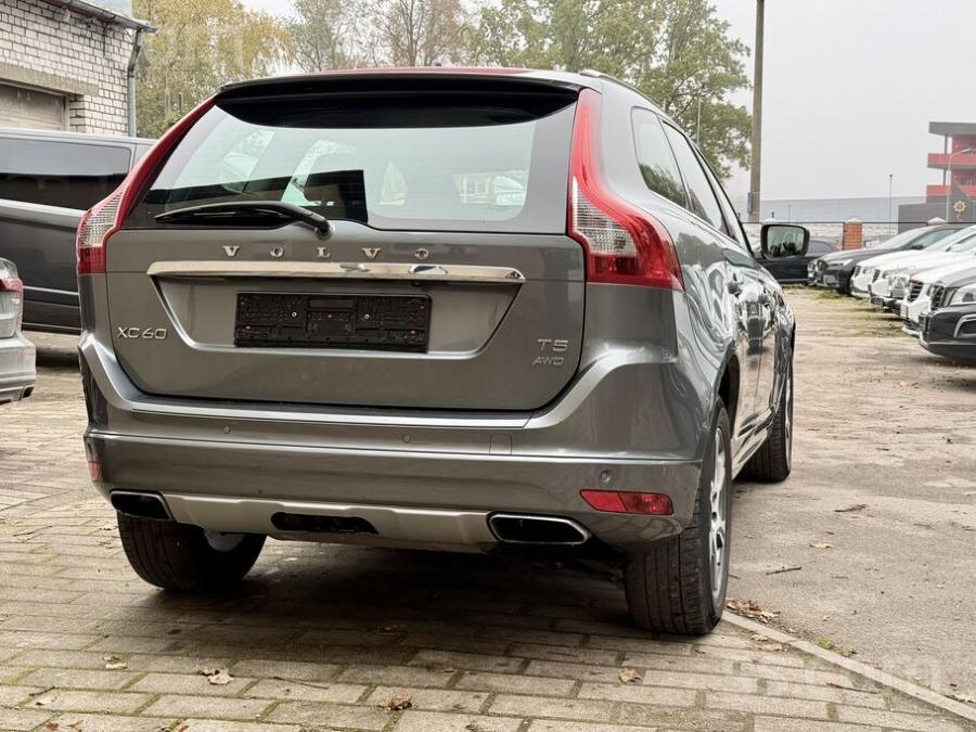 Pelēks Volvo XC60 2017 Rīga, ar dzinēja tilpumu 2.00 L un nobraukumu 0 tūkst. km par 17400 €, foto 5 vietnē AUTOMOTO.COM.LV