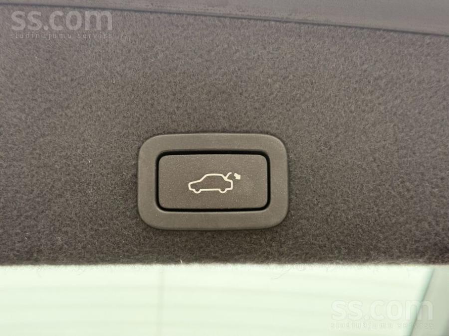 Pelēks Volvo XC60 2017 Rīga, ar dzinēja tilpumu 2.00 L un nobraukumu 0 tūkst. km par 17400 €, foto 18 vietnē AUTOMOTO.COM.LV