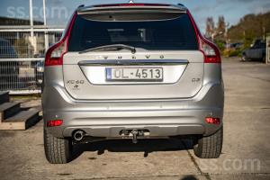 Grey Volvo XC60 2017 in Riga, with an engine capacity of 2.00 L and mileage of 167 thousand km for 13990 €, photo 22 on AUTOMOTO.COM.LV