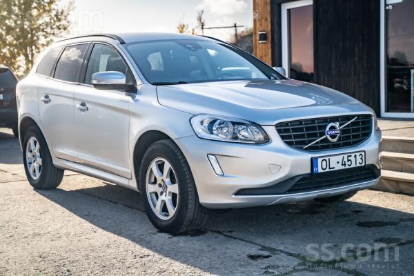 Pelēks Volvo XC60 2017 Rīga, ar dzinēja tilpumu 2.00 L un nobraukumu 167 tūkst. km par 13990 €, foto  vietnē AUTOMOTO.COM.LV
