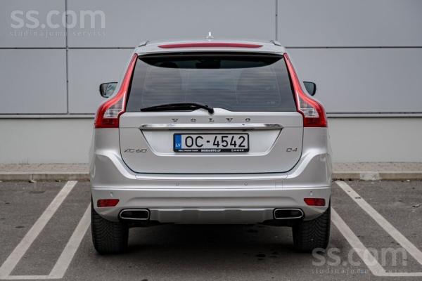 Pelēks Volvo XC60 2018 Rīga, ar dzinēja tilpumu 2.00 L un nobraukumu 0 tūkst. km par 15500 €, foto 5 vietnē AUTOMOTO.COM.LV