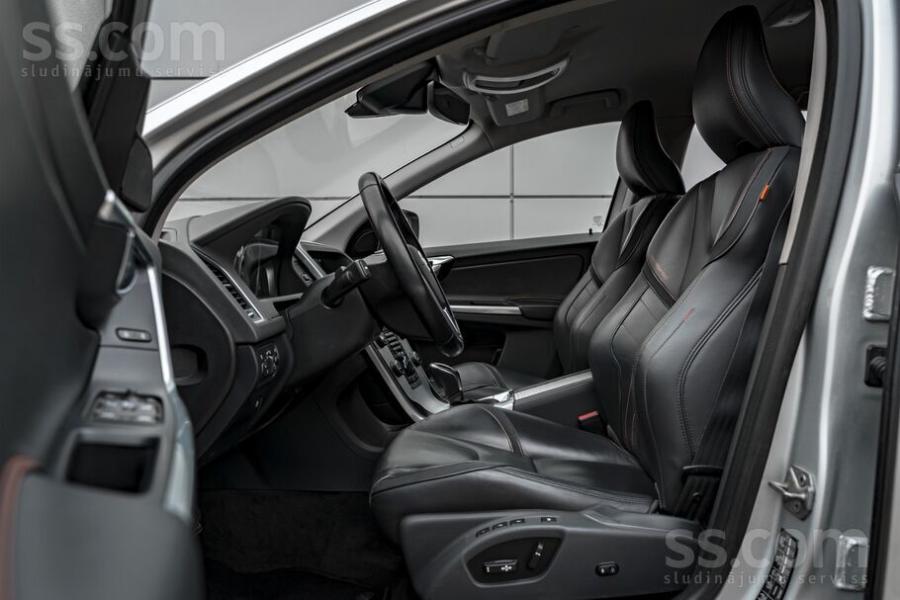 Pelēks Volvo XC60 2018 Rīga, ar dzinēja tilpumu 2.00 L un nobraukumu 0 tūkst. km par 15500 €, foto 9 vietnē AUTOMOTO.COM.LV