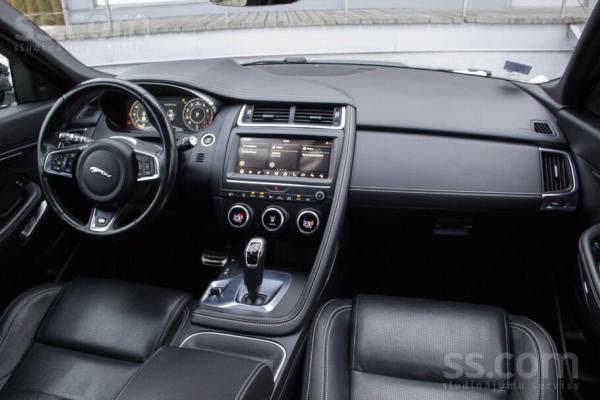 Pelēks Volvo XC60 2018 Tukums, ar dzinēja tilpumu 2.00 L un nobraukumu 187 tūkst. km par 17990 €, foto 9 vietnē AUTOMOTO.COM.LV