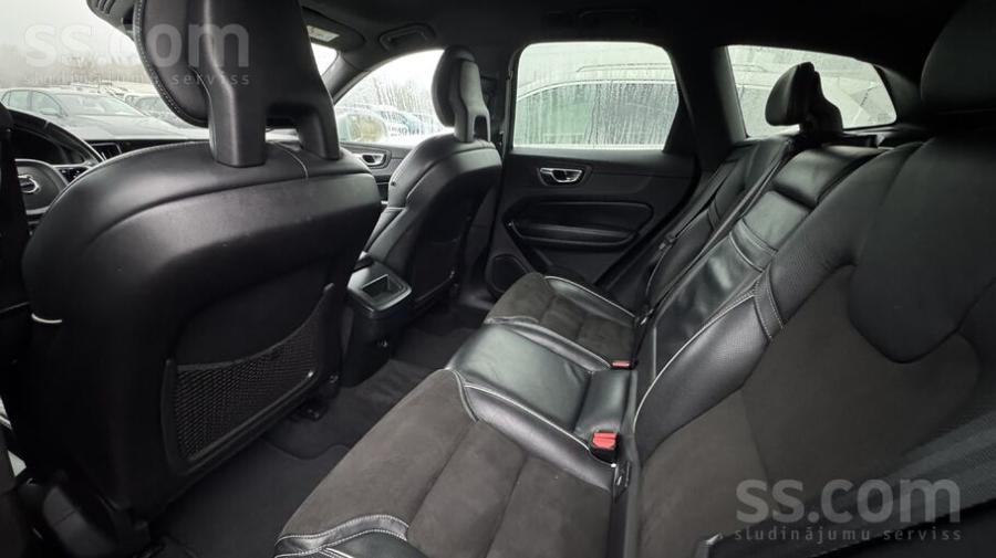 Pelēks Volvo XC60 2018 Jelgava, ar dzinēja tilpumu 2.00 L un nobraukumu 235 tūkst. km par 19800 €, foto 7 vietnē AUTOMOTO.COM.LV